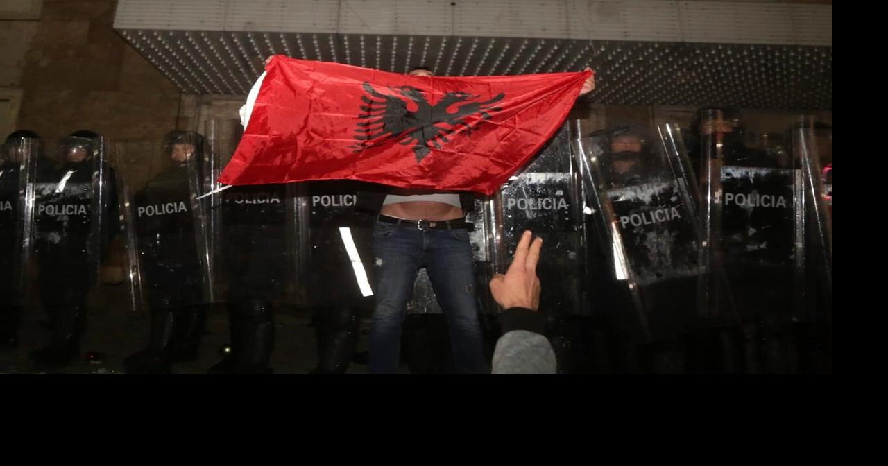 Albania: Clashes during protest over fatal police shooting