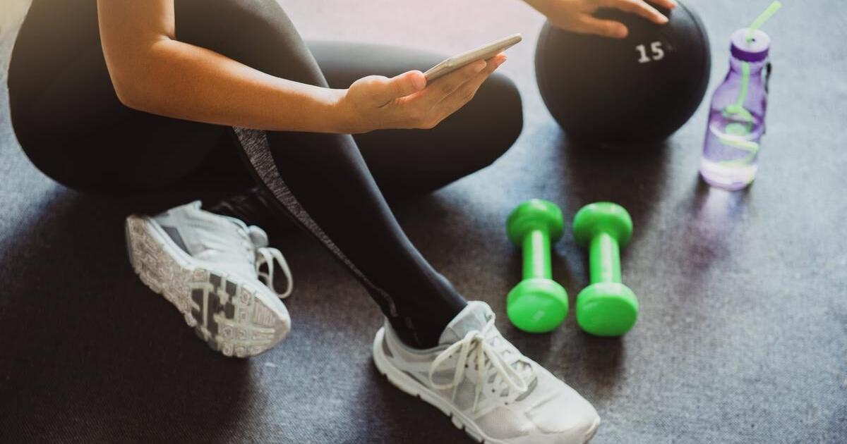 How to strengthen your resolve to exercise during quarantine