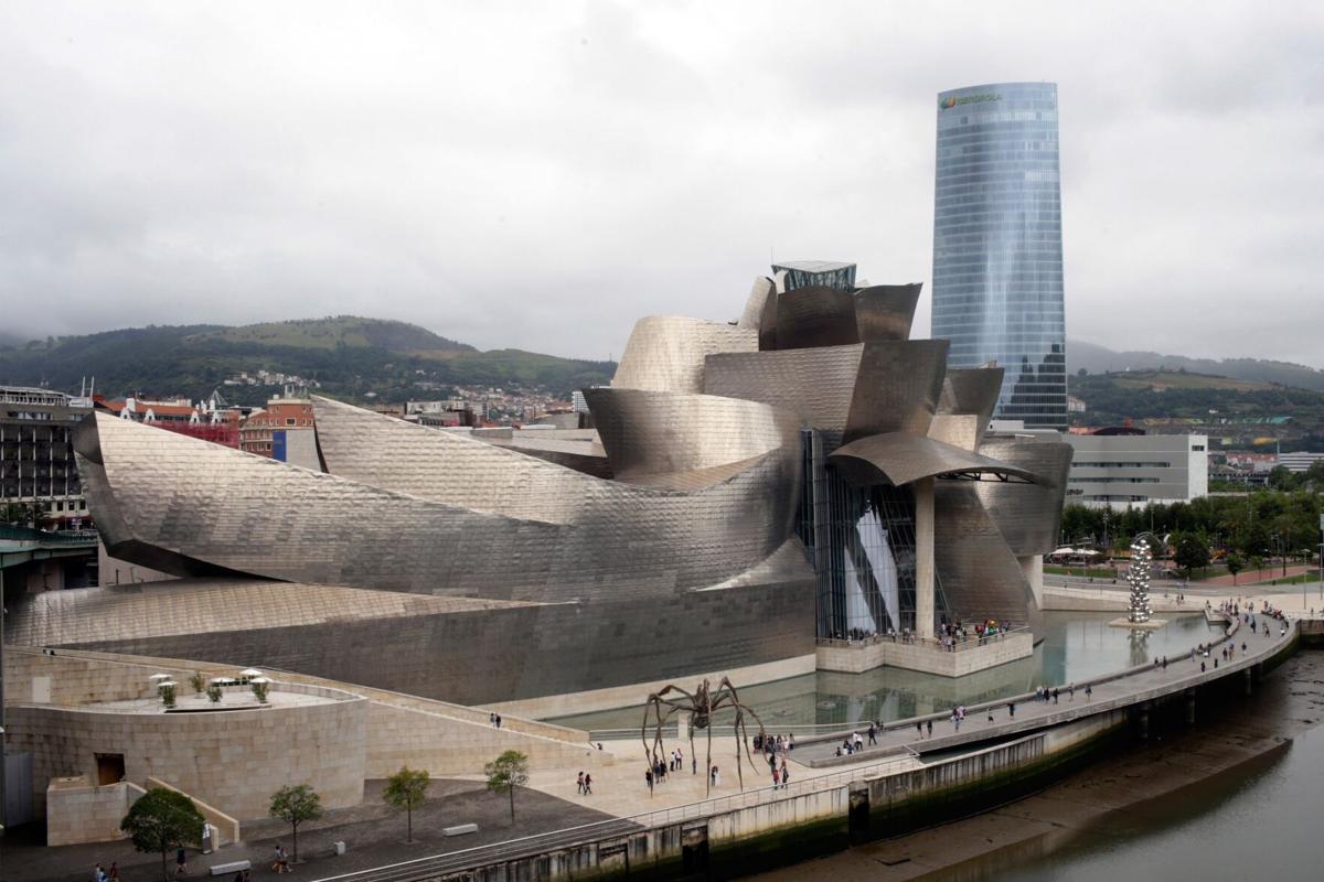 Frank Gehry, architect known for bold style, dies at 96