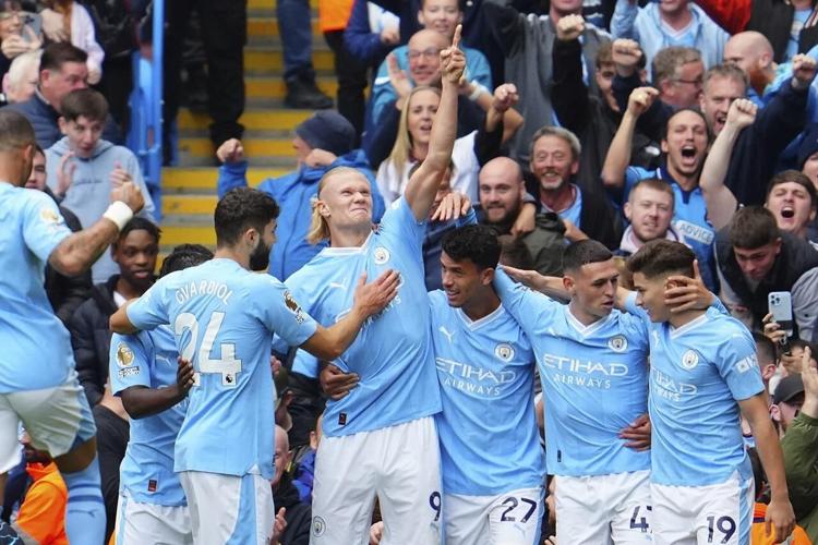 Rodri sent off and Haaland scores for Man City in 2-0 win over ...