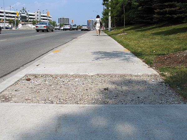 Sidewalk's missing link tricky to wheel around