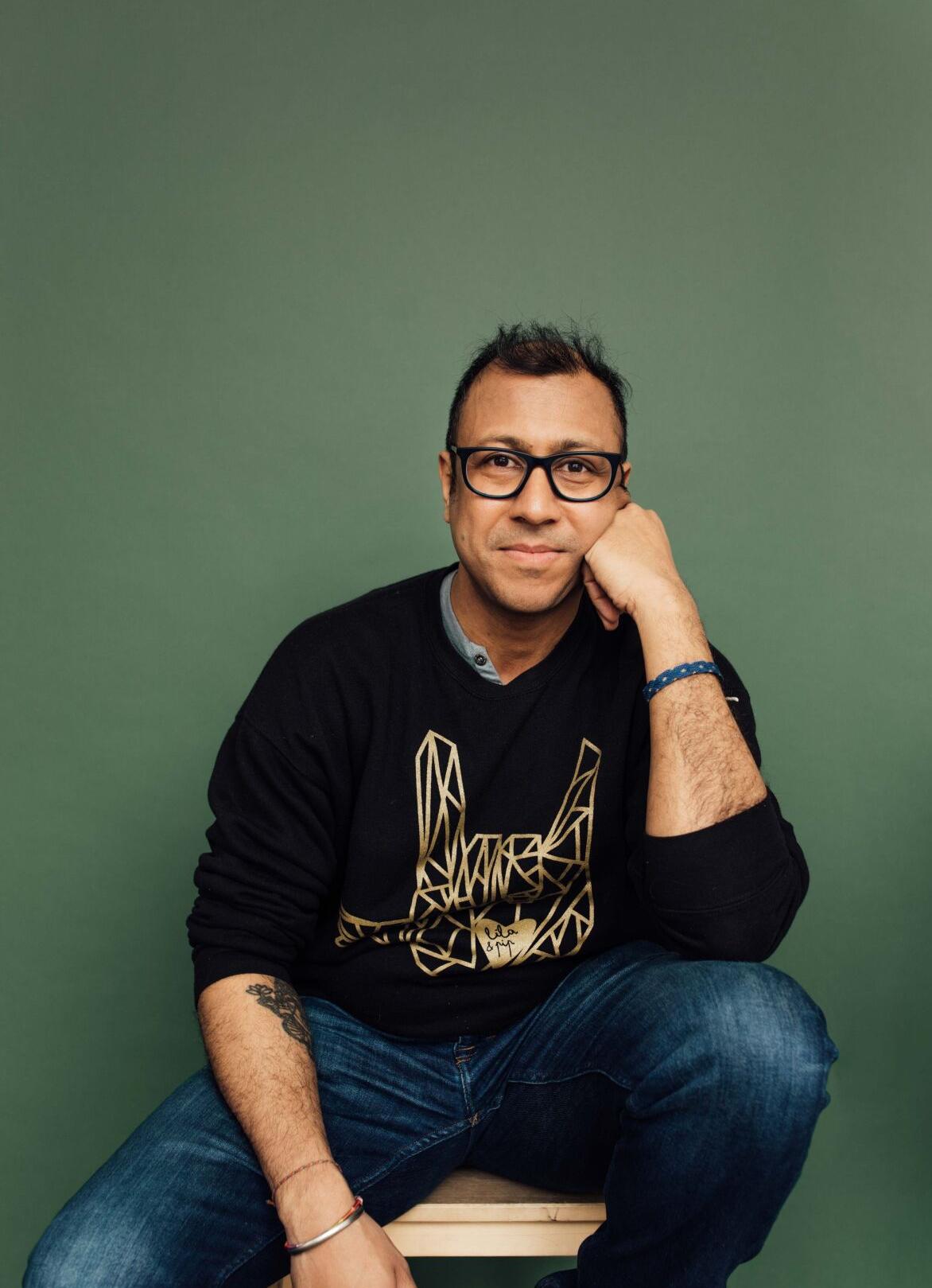 Toronto theatremaker Ravi Jain wins 2025 Siminovitch Prize