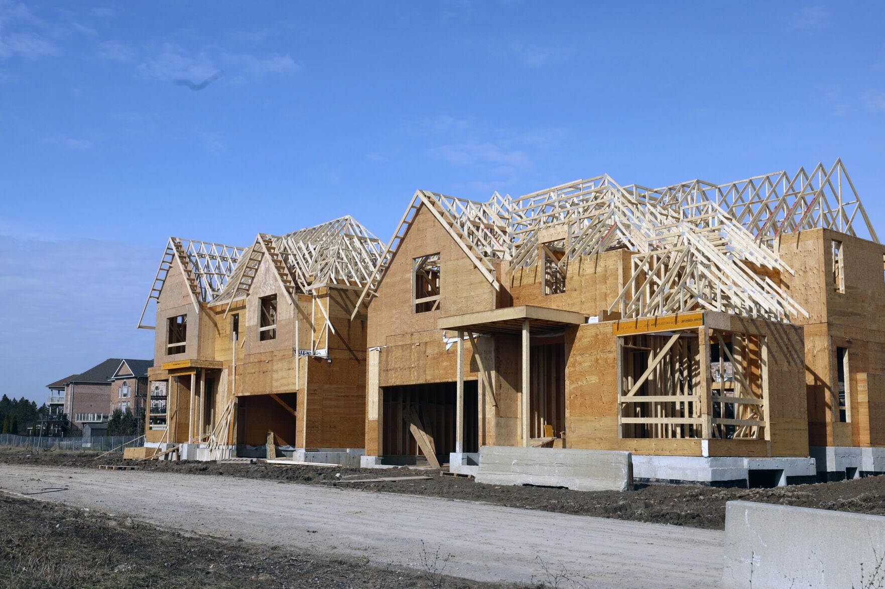 Why Ontario’s housing market went bust while others climbed
