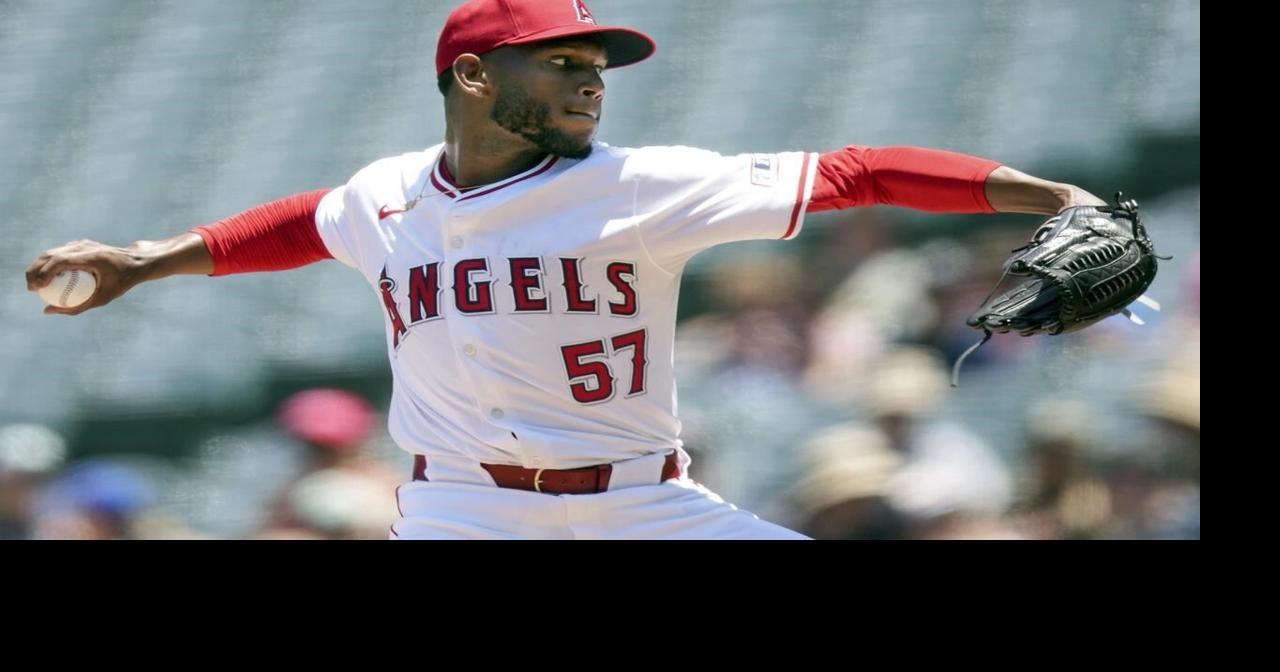 Oakland's Kyle McCann called out after missing home plate and then ...