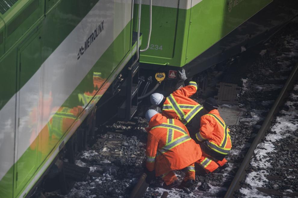 Derailment at Toronto’s Union Station causes GO train delays