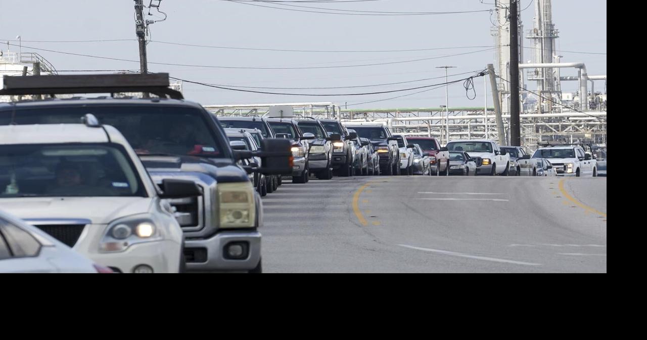 Pressure mounts on Houston power company to quickly restore service as ...
