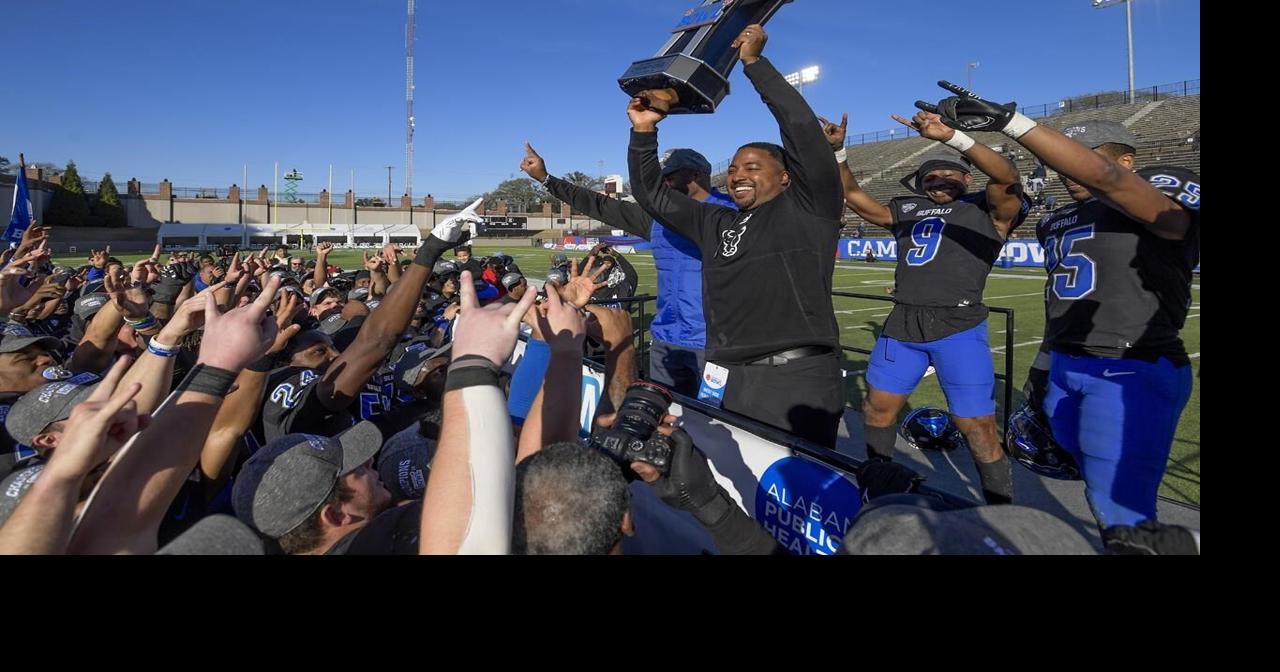 Snyder, Buffalo top Georgia Southern 23-21 in Camellia Bowl