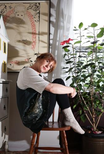 The cult novel that took over Toronto mom-chats