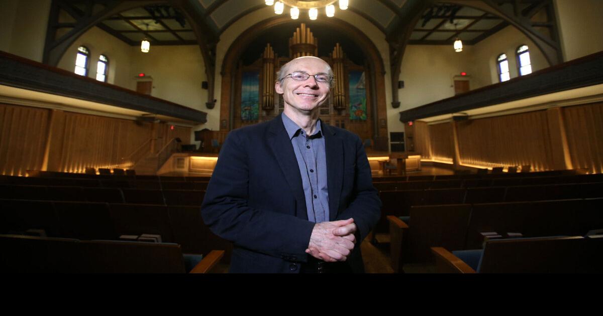 David Fallis reconciles two sides of his opera persona