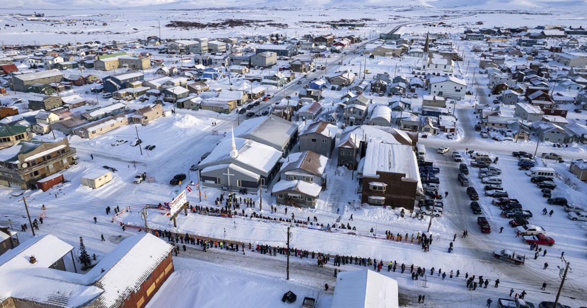 Missing commuter plane found crashed on Alaska sea ice and all 10 ... Missing commuter plane found crashed on Alaska sea ice and all 10 ...