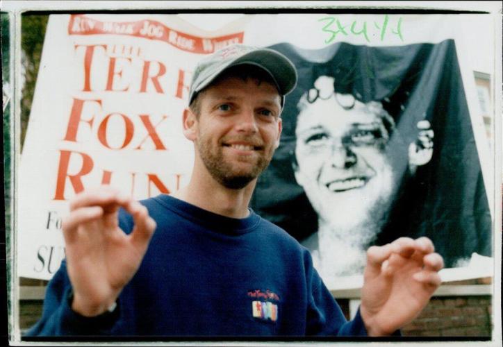 Prominent Canadians share love letters to Ontario in 150 words