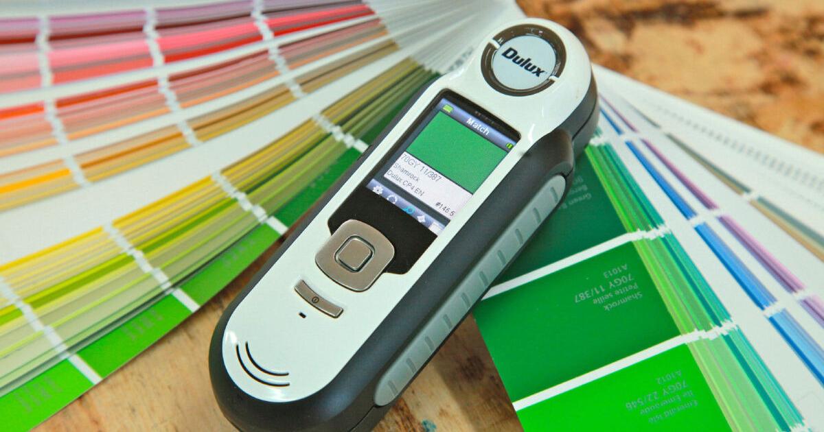 Maxwell: Hand-held device makes picking paint colours easier