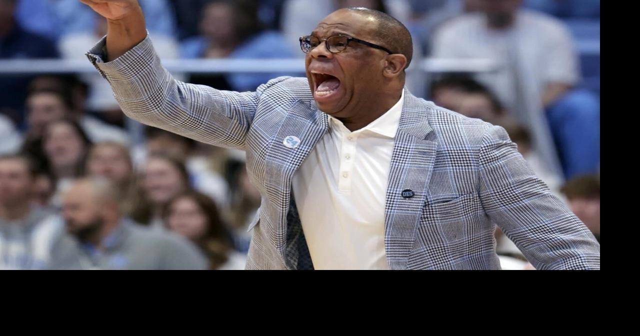 No. 17 UNC builds big lead then holds off No. 10 Tennessee 100-92 in ...