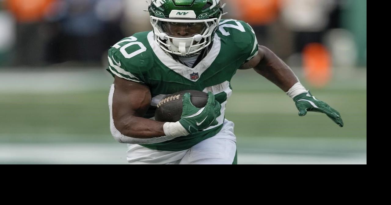 Jets running back Breece Hall dealing with a knee issue, left tackle ...