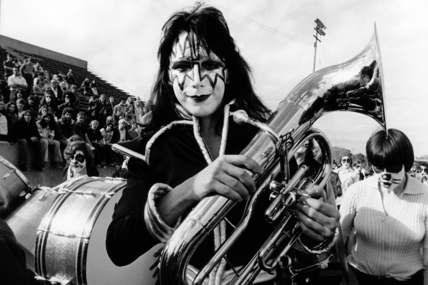 Ace Frehley, Kiss' original lead guitarist and founding member, dies at 74