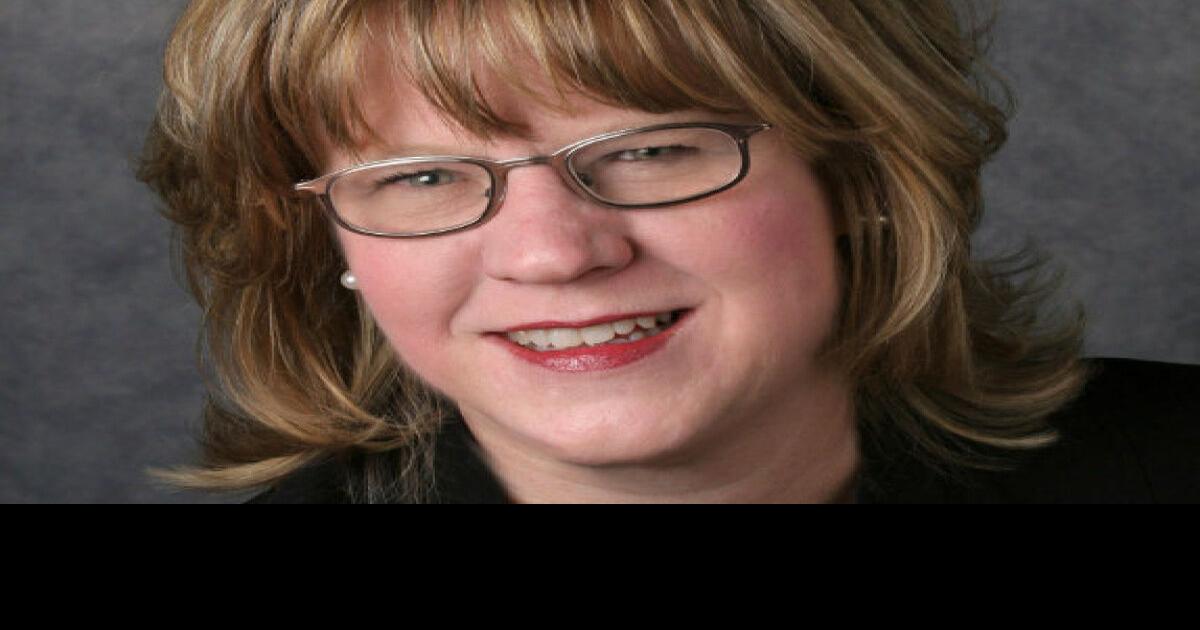 Stephen Harper names Janice Charette new top civil servant