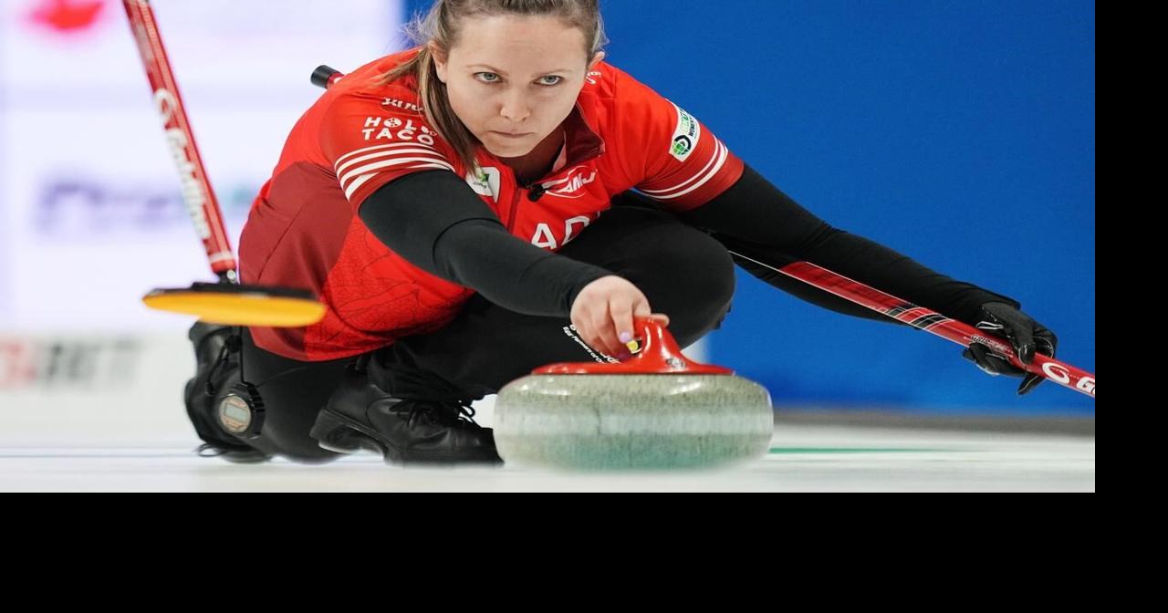 Homan wins fourth straight in women's world curling, 9-4 over Norway
