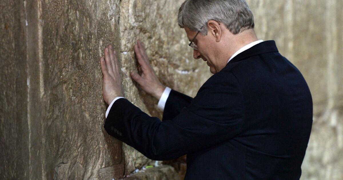 Muslim group demands apology from Stephen Harper and spokesman