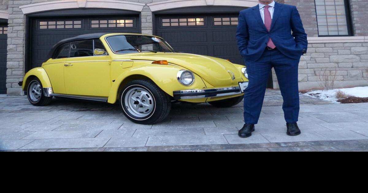 Legendary car salesman has Newmarket street named after him