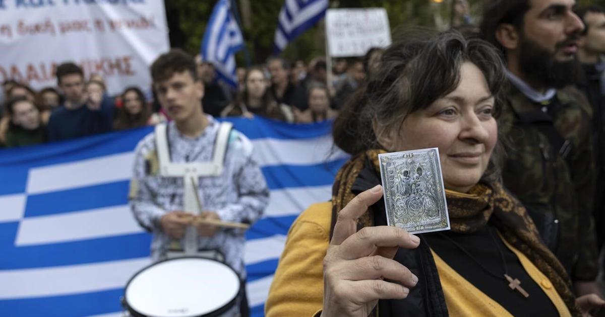 Greek Lawmakers Are Debating A Landmark Bill To Legalize Same Sex