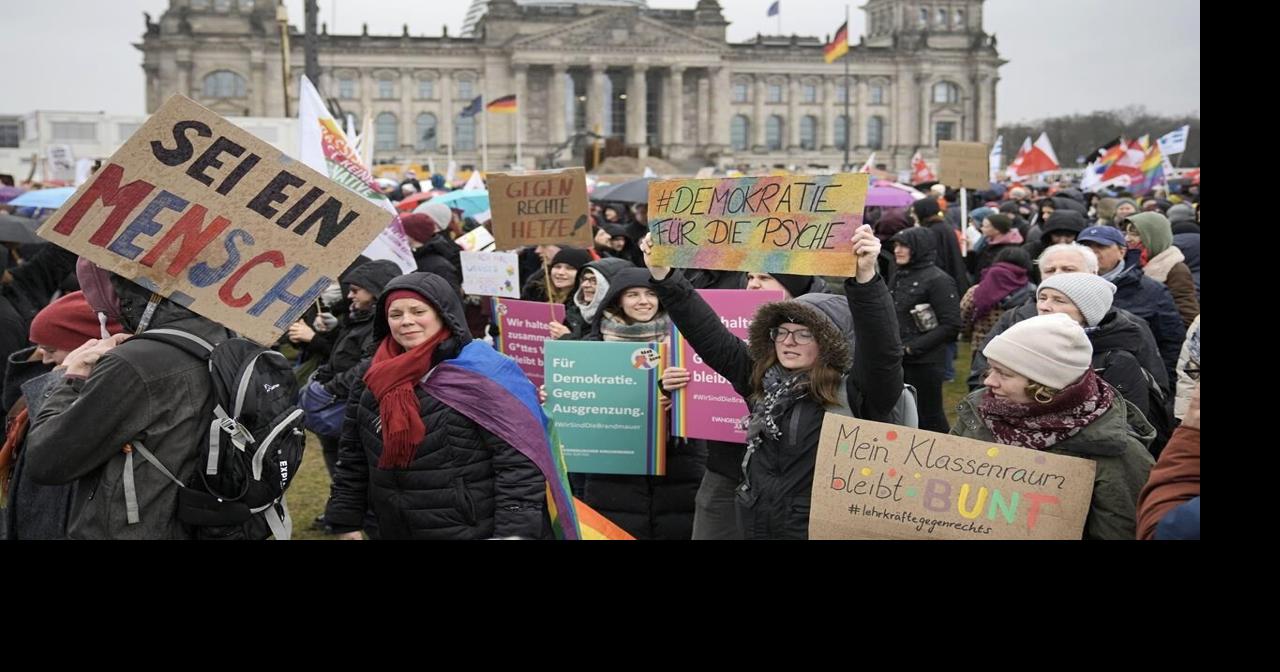 At least 150,000 gather in Berlin to protest the far right