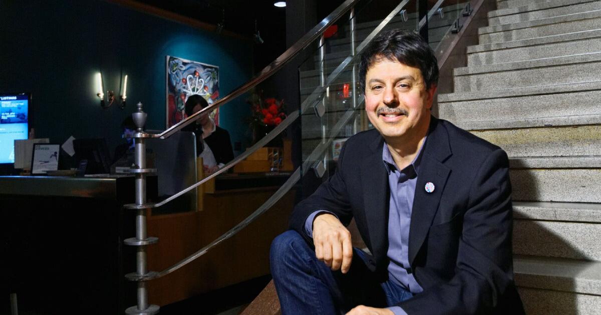 At the Drake, nerds and hipsters meet