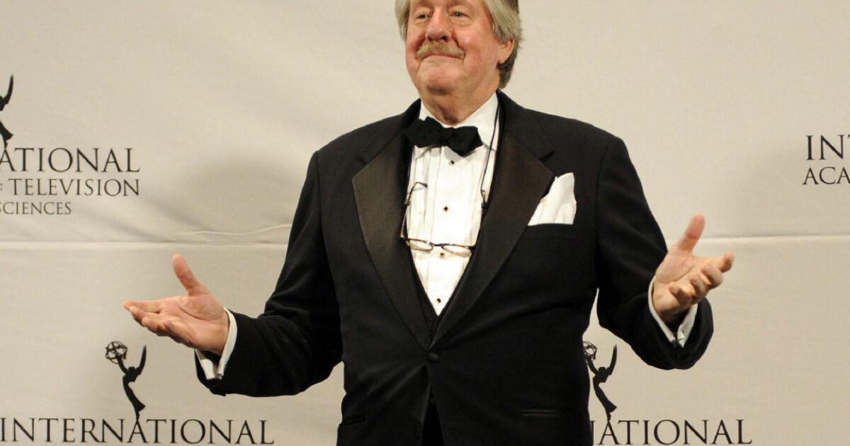 Edward Herrmann, star of Gilmore Girls, dies at 71