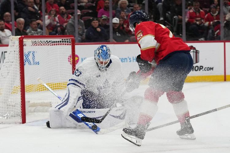 Maple Leafs jump out to quick lead, hold off Panthers for 4-1 win