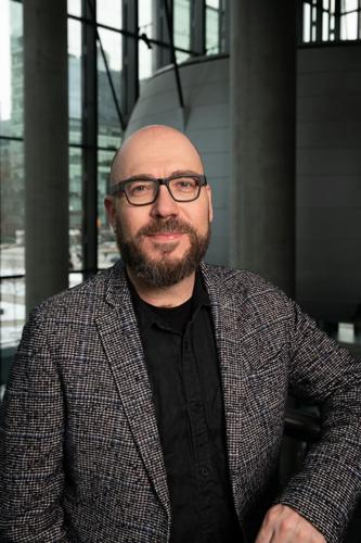 AI helps discover potential cancer drug in under a month