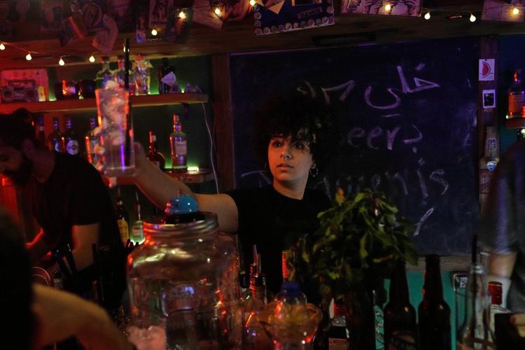 Photos show Syrians enjoying a night out in Damascus despite some ...