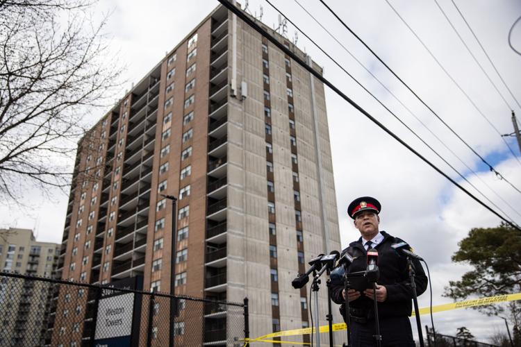 Man in his 30s dies in hospital after stabbing in North York