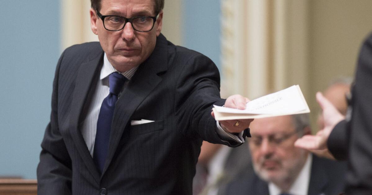 Quebec moves ahead with long gun registry