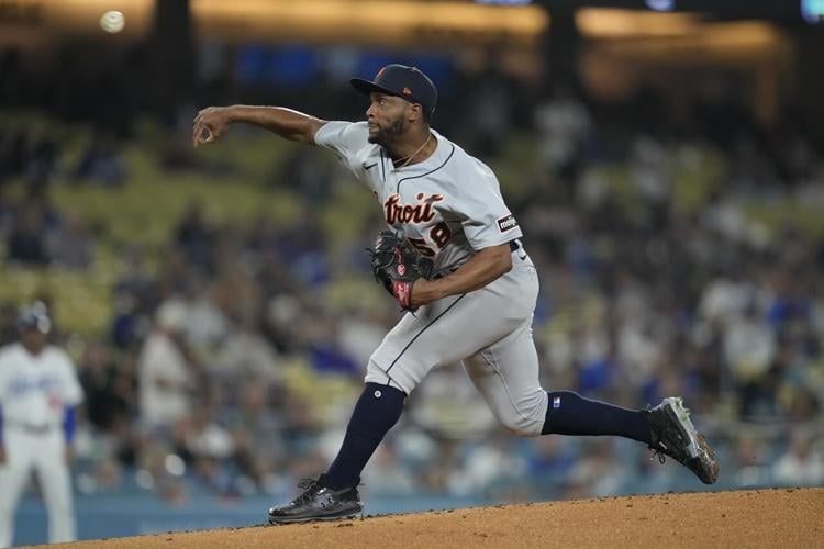 Muncy's base hit in 9th lifts Dodgers to 3-2 win over Tigers and ...