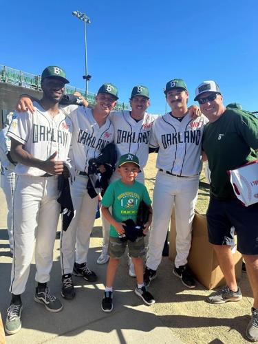 New Oakland Ballers expansion team draws big crowd for home opener as A ...