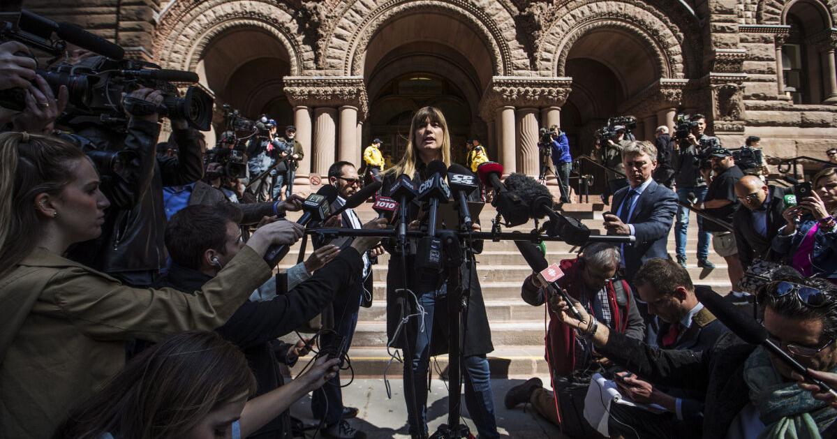 Jian Ghomeshi accuser, ex-co-worker: ‘I know (apology) was the right ...