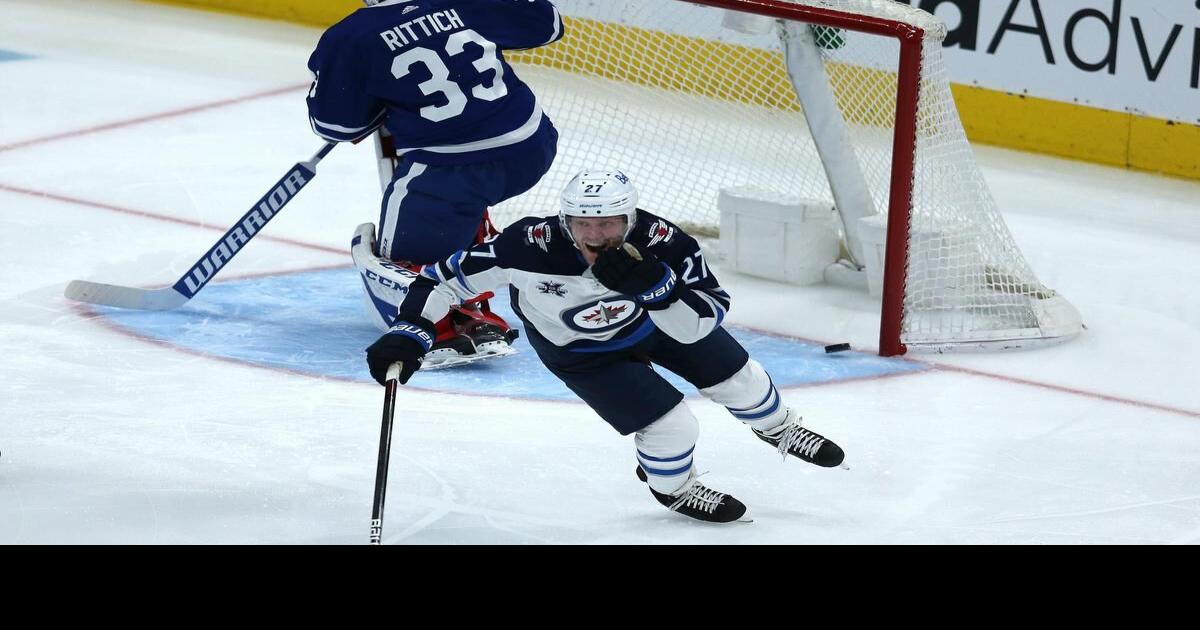 Jets come through in a pinch or two to beat Maple Leafs