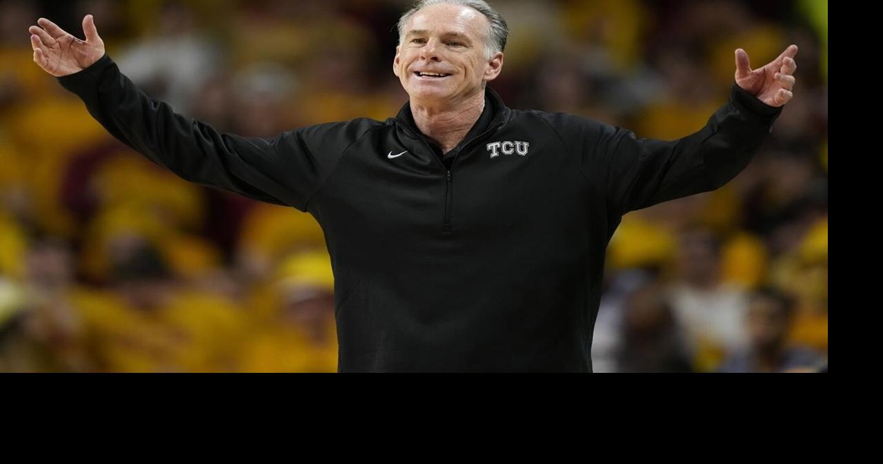 Tre King helps No. 14 Iowa State hold off TCU for 71-59 win
