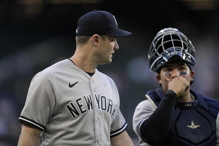 Cole gets 5th win, Yankees hit 3 HRs in 4-2 win at Texas