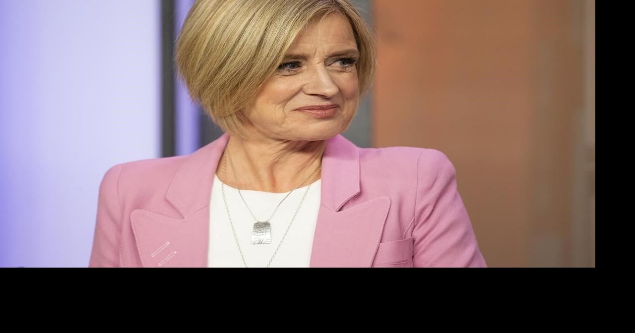 Rachel Notley delivers ‘campaign-ish’ style speech at Alberta NDP ...