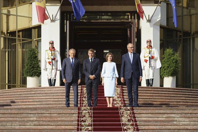 European leaders go to Moldova to mark its Independence Day ahead of a ...