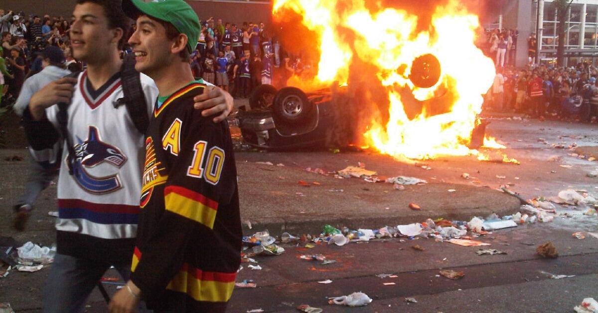 Vancouver crowd turns ugly after Canucks’ heartbreaking loss in Stanley ...