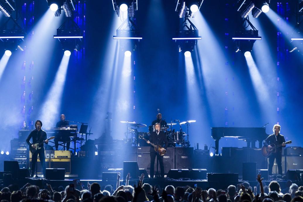 Joyous Paul McCartney concert opens Hamilton’s TD Coliseum