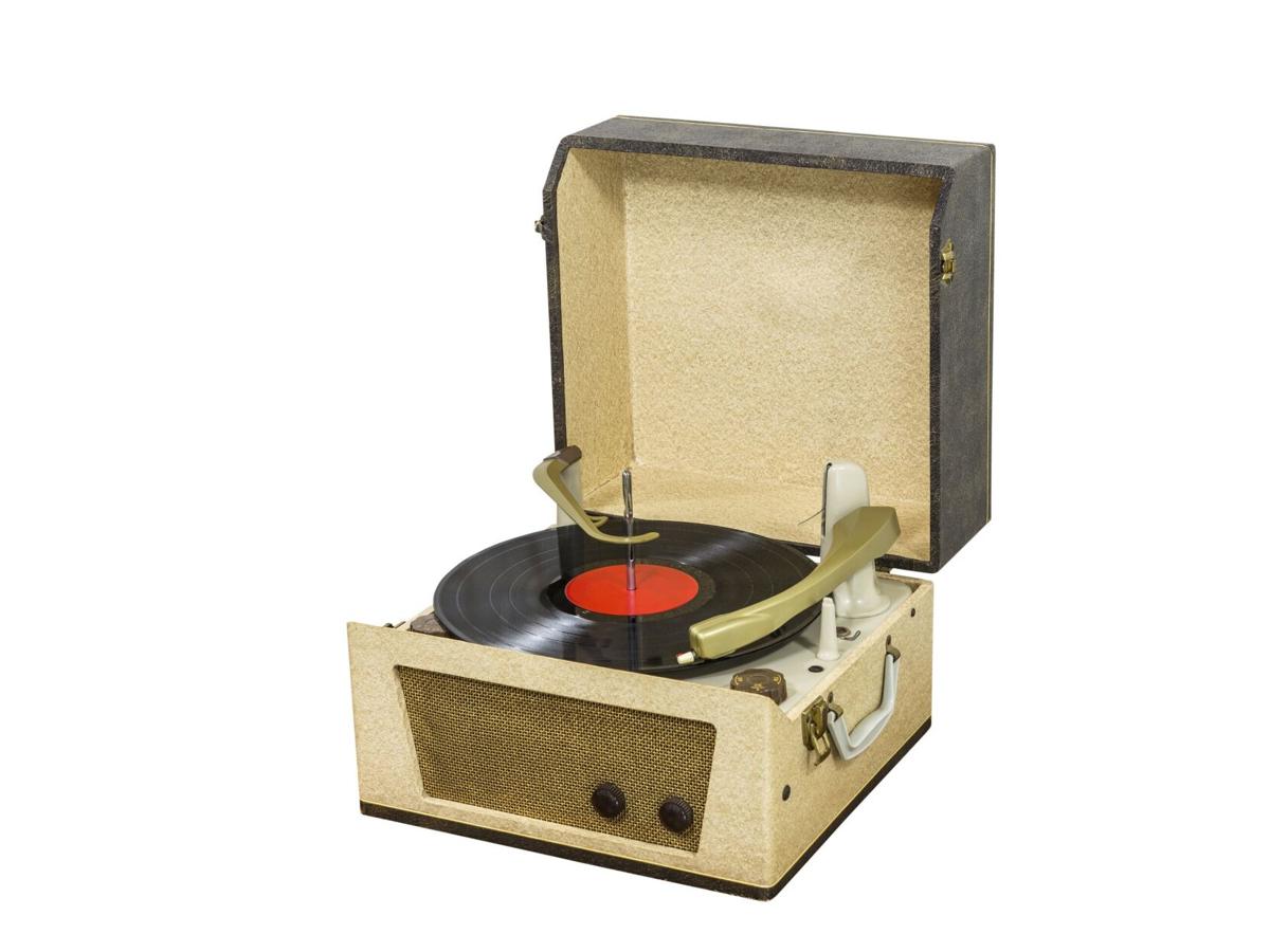 Florida man hid firearms in record players, mailed to GTA