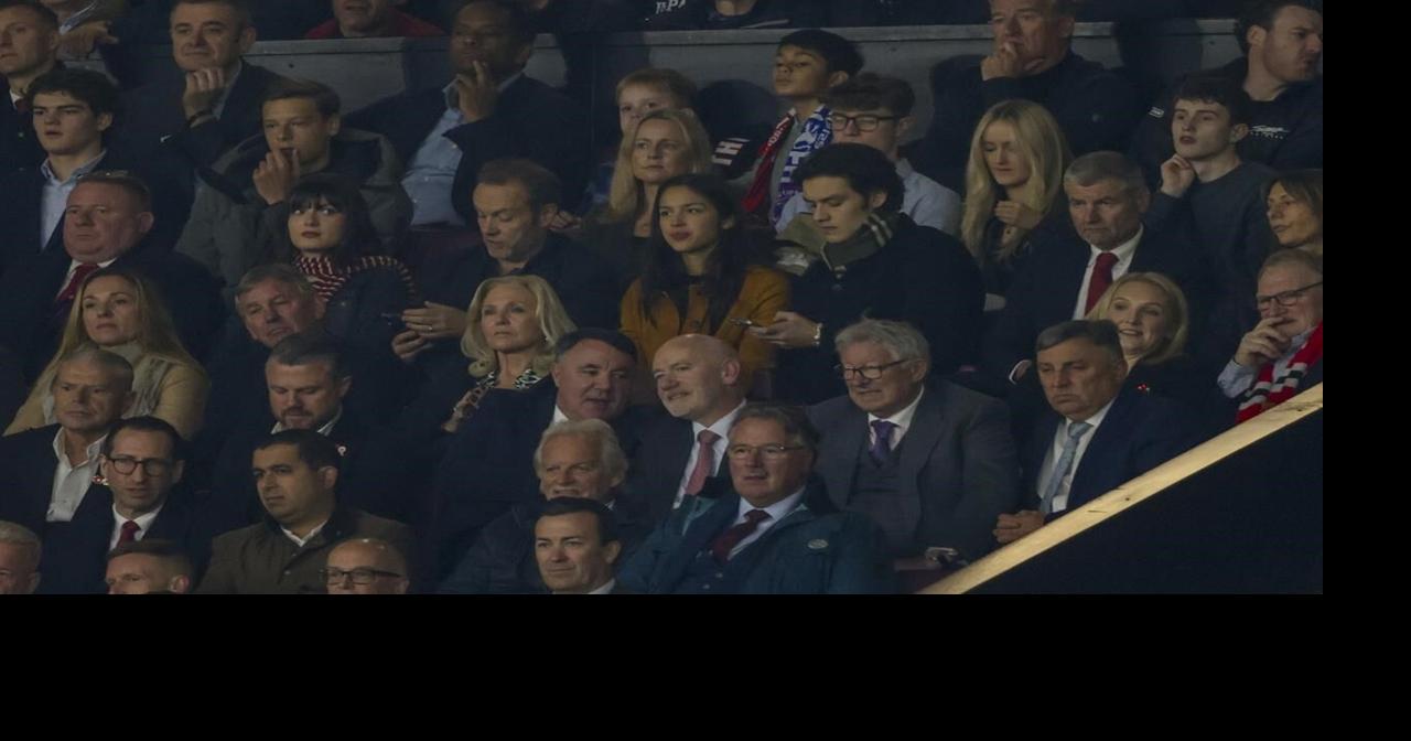 Olivia Rodrigo watches Man United play Chelsea in the Premier League
