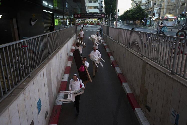 Photos of Israel's underground parking lots and subways being used as ...