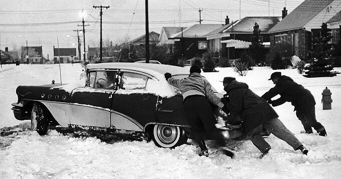 Tribute to Toronto Star Photographer Dick Darrell: 1921-2013