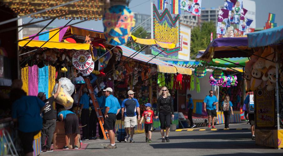 CNE opens to fanfare and deep-fried treats