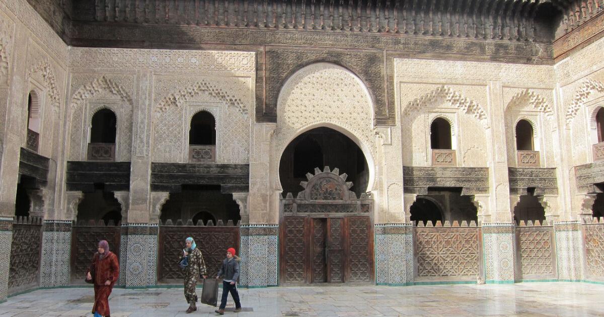 How to drive a hard bargain in Fez