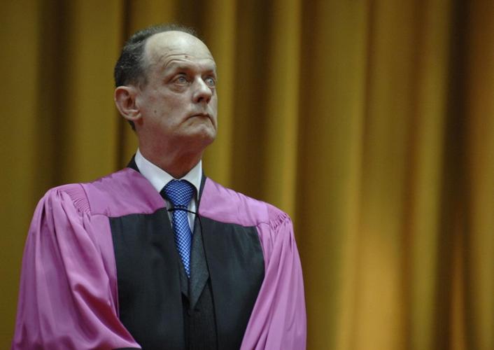 Rex Murphy, Canadian columnist and broadcaster, dies at 77
