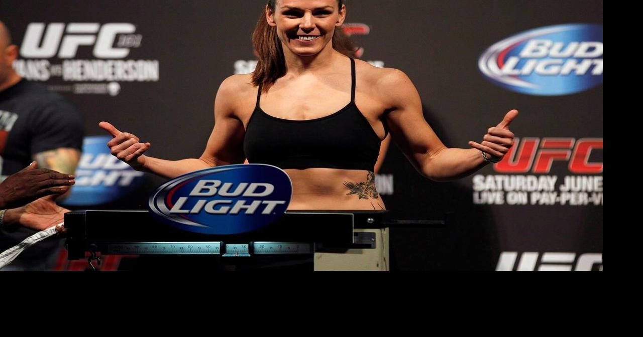 Canadian UFC fighter Alexis Davis looks impressive in first action in ...